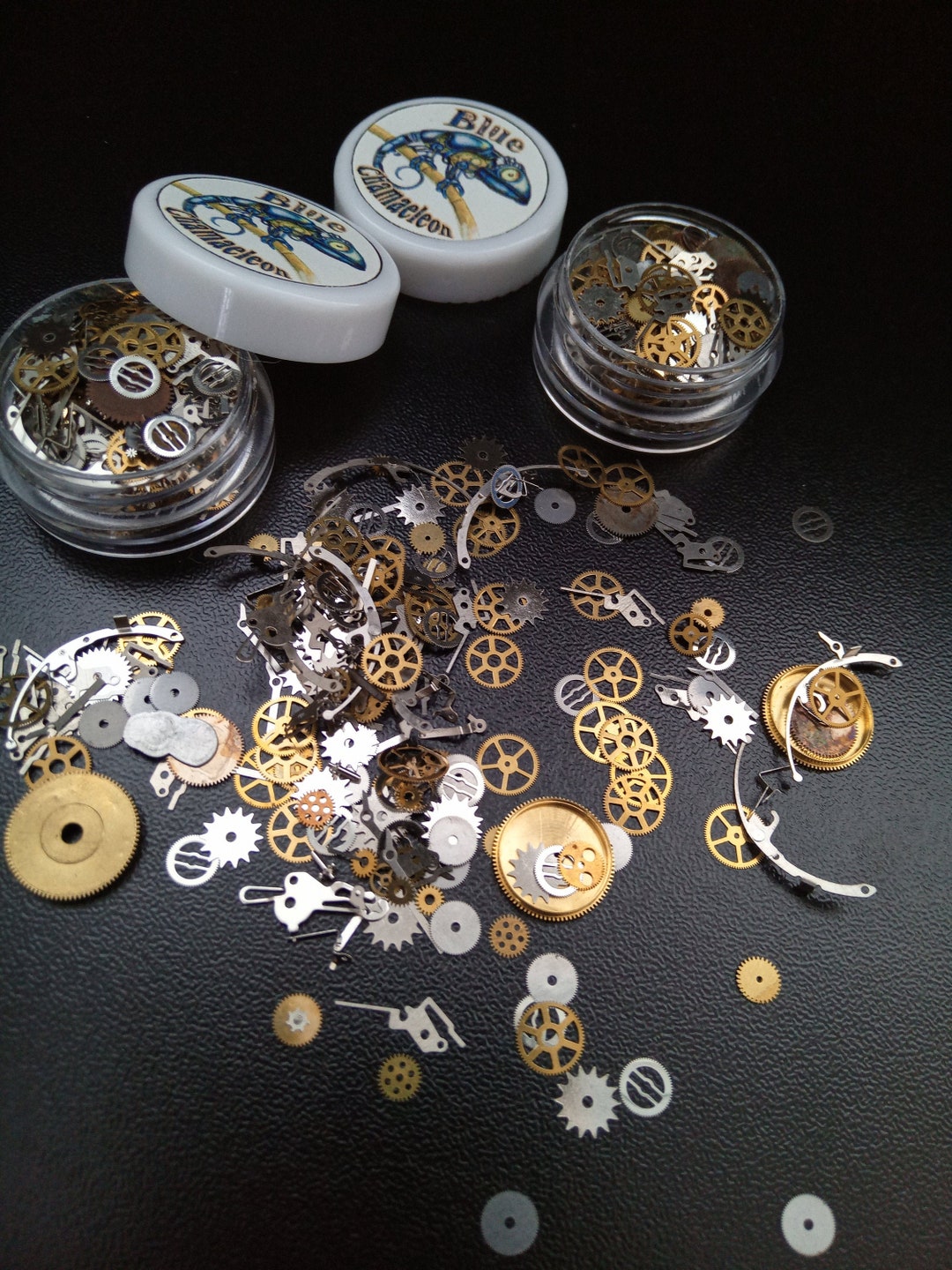 Small Metal Gears: Steampunk Craft & Jewelry Supplies - Etsy