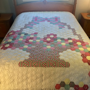 QUILT, Handmade, Flower Basket Pattern, Full/queen Size - Etsy
