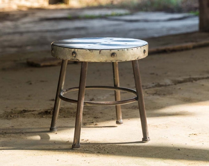 Metal Milking Stool Display and Decor Kitchen, Dining Farmhouse Vintage ...
