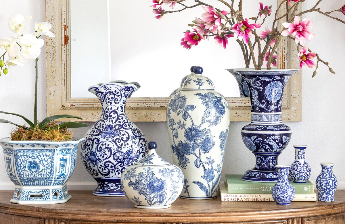 Blue and White Chinoiserie Bud Vases 4 Sizes Styles Floral Design Weddings Parties Tablescapes Events Vintage Inspiration Etsy