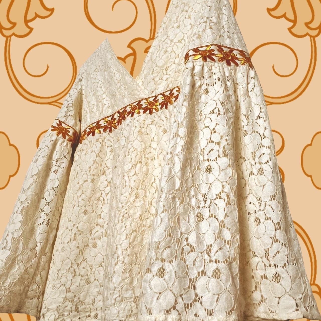 Boho Cottagecore Renaisssnce Revival Ivory Irish Lace Bell Sleeve ...