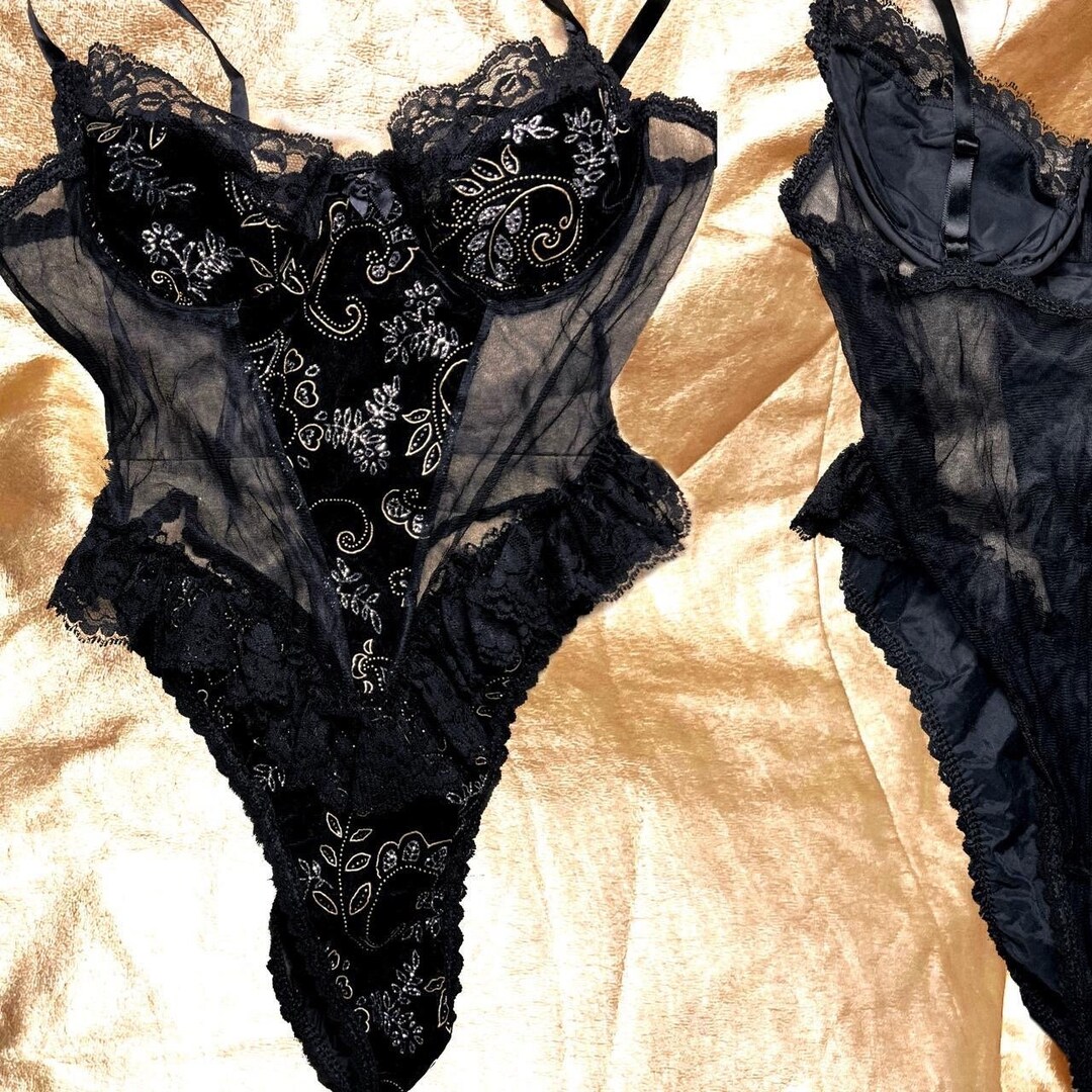 Vintage Black Velvet / Sheer / Ruffle Lace / Gold Silver Glitter Floral ...