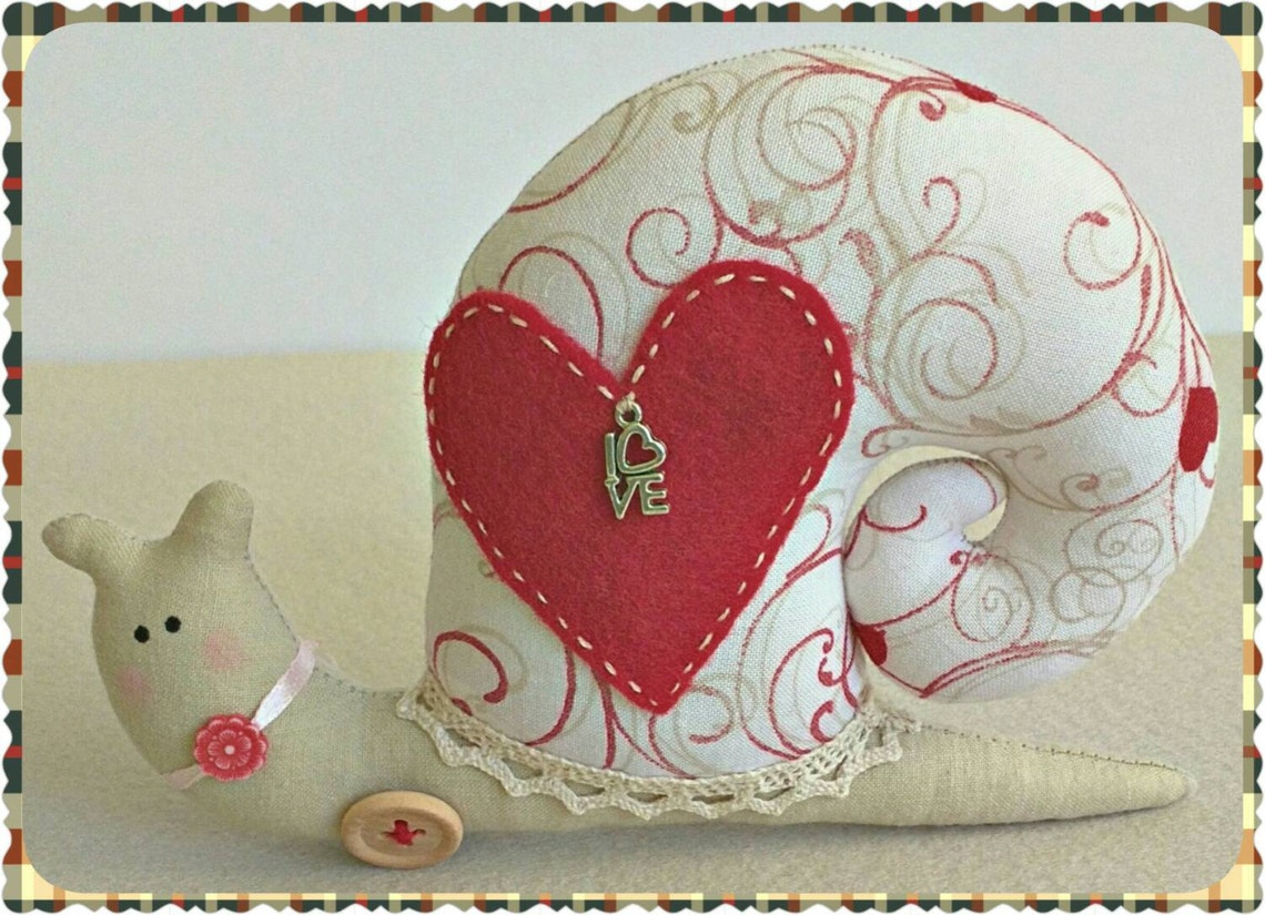 Snail Love Snail Valentine Snail Handmade Snail Stuffed - Etsy Canada