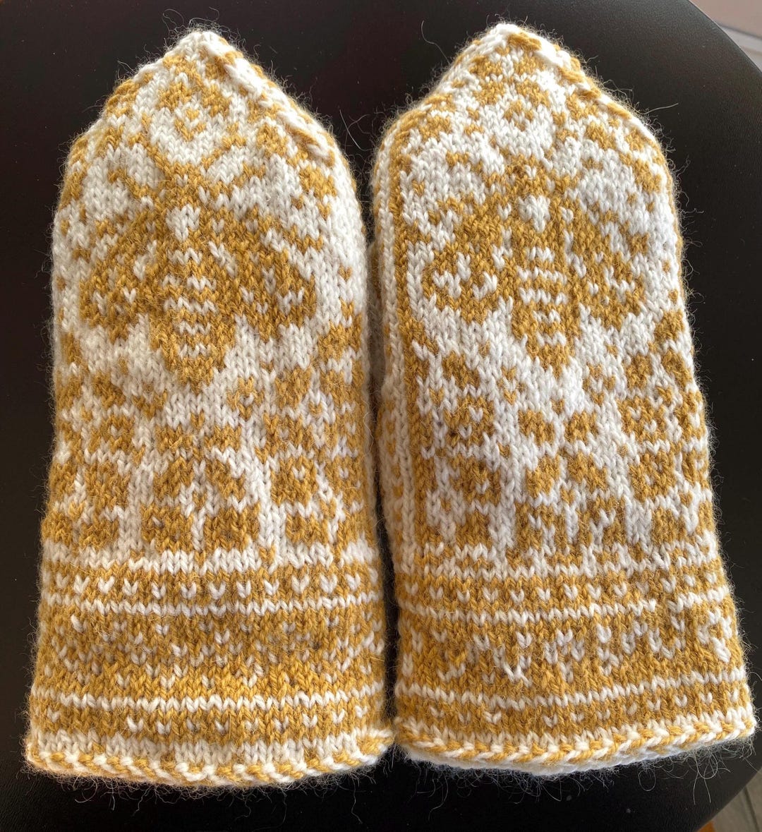 Merino Honey Bee Silk Lined Mittens - Etsy