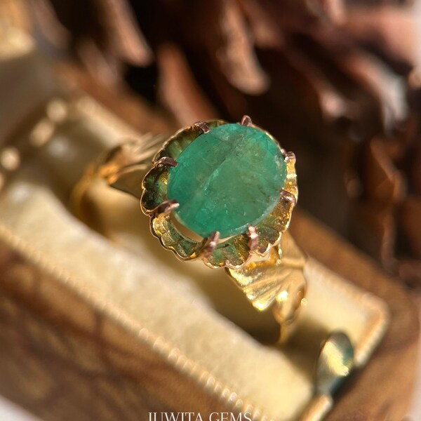 Victorian Style Ring - Etsy