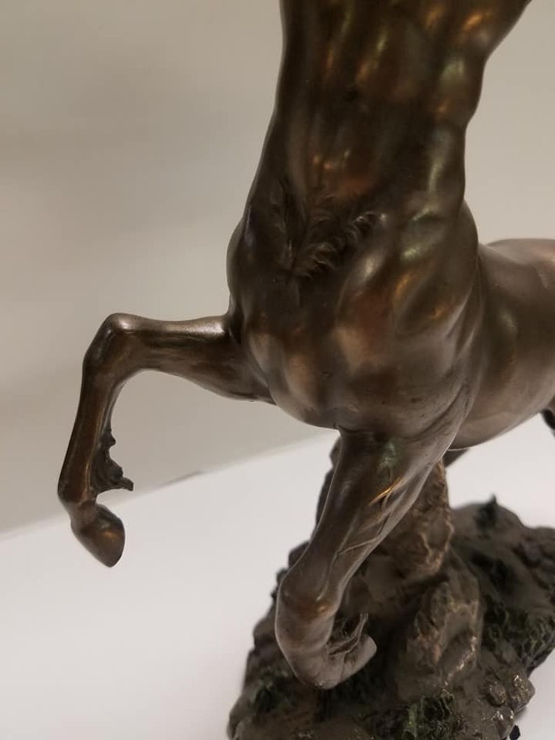 Centauro estatua único Hecho a mano en bronce fundido en frío | Etsy