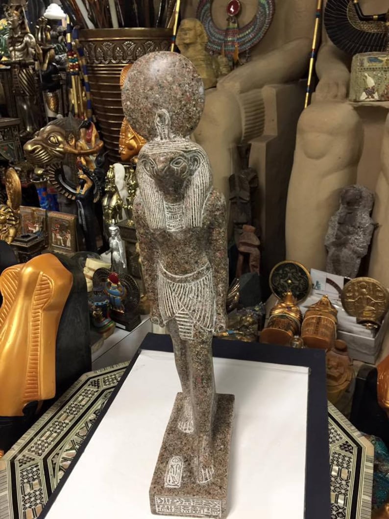 Vintage Grande Statue égyptienne lourde Dieu RA Pierre - Etsy France