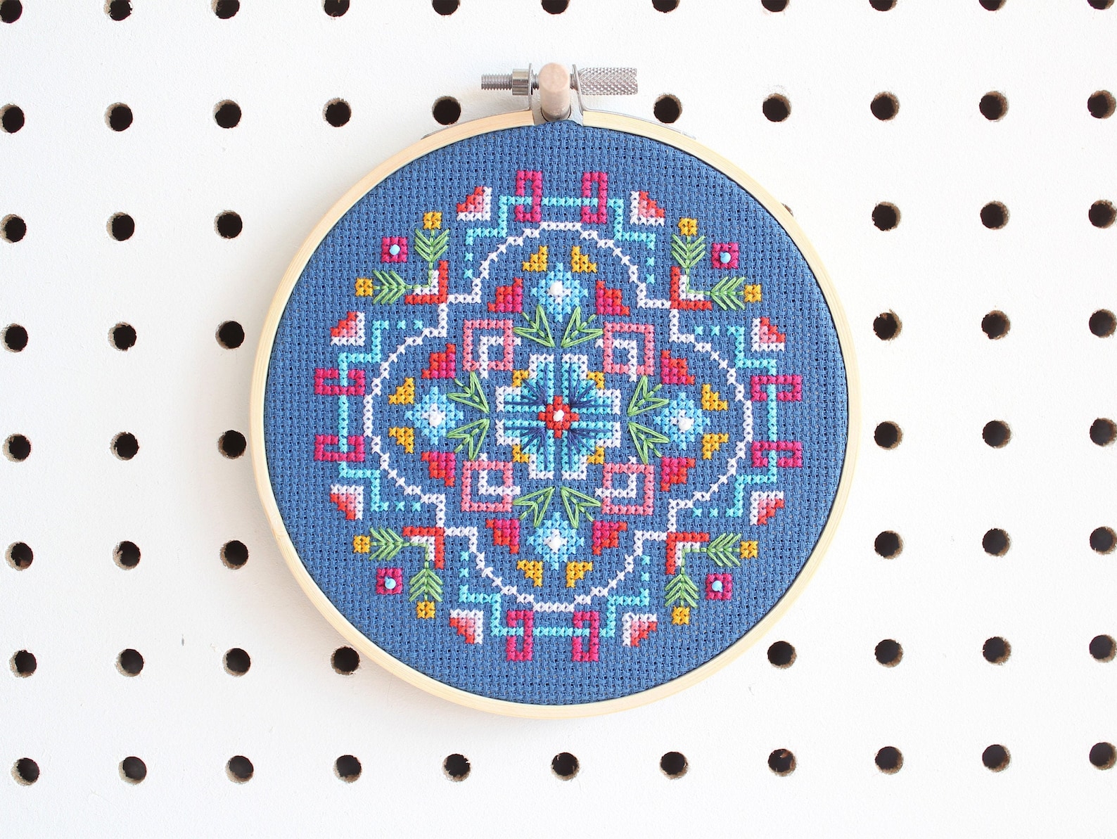 Twilight Garden - Modern DIY Cross Stitch Kit - Beginners Cross Stitch ...