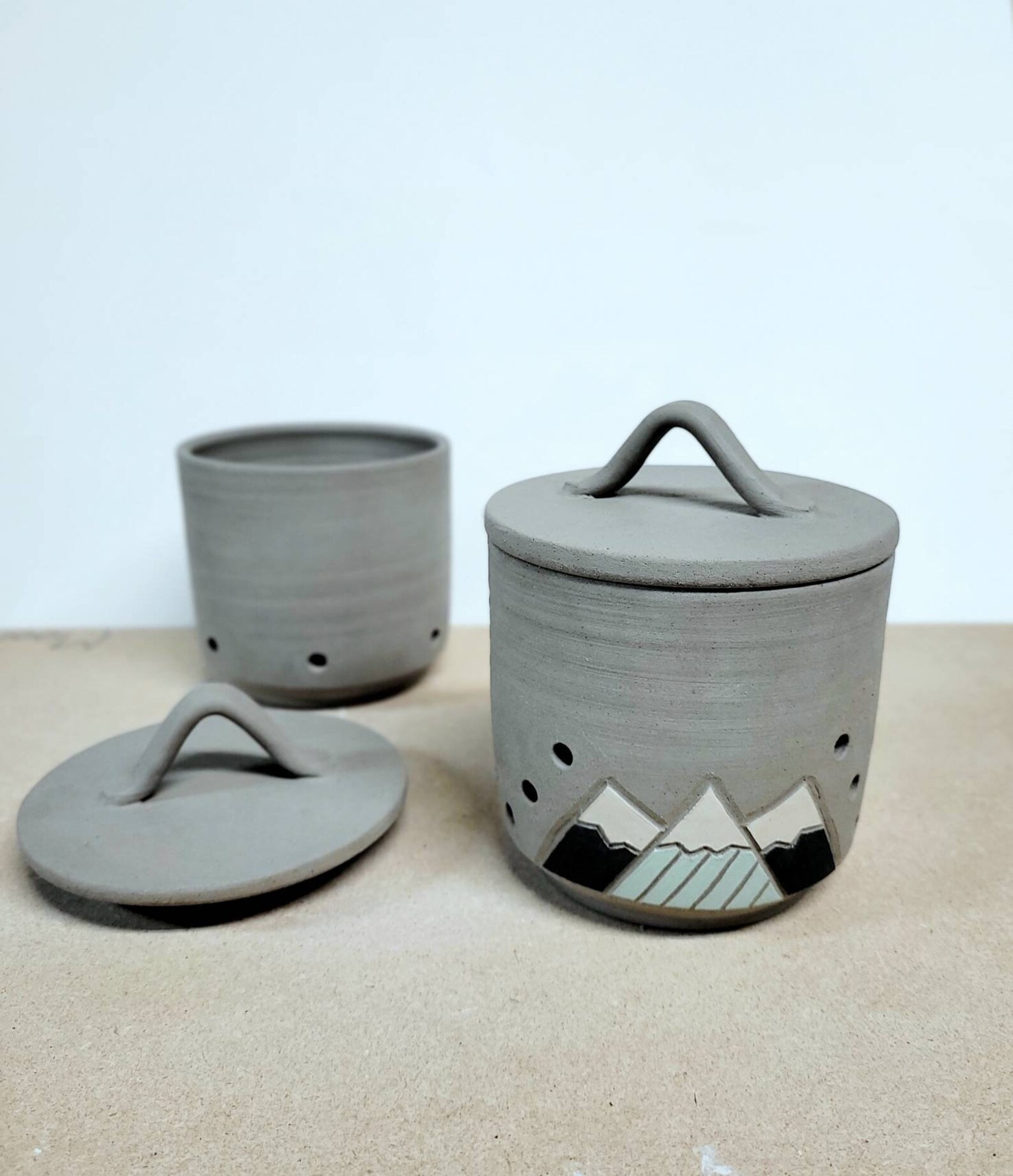 Handmade Ceramic Garlic Jar Modern Mountain Design Wheel - Etsy