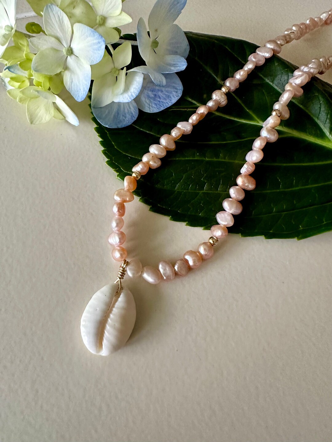 Hawaiian Cowrie Shell Pink Pearl Necklace - Etsy