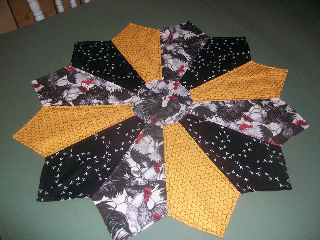 Handmade Quilted Table Topper Roosters, Chicken Wire and Chicken Tracks ...