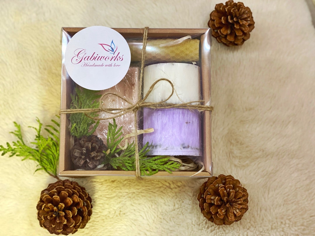 Natural and Organic Gift Set of 3 | One Soy Candle, One Beewax Candle ...