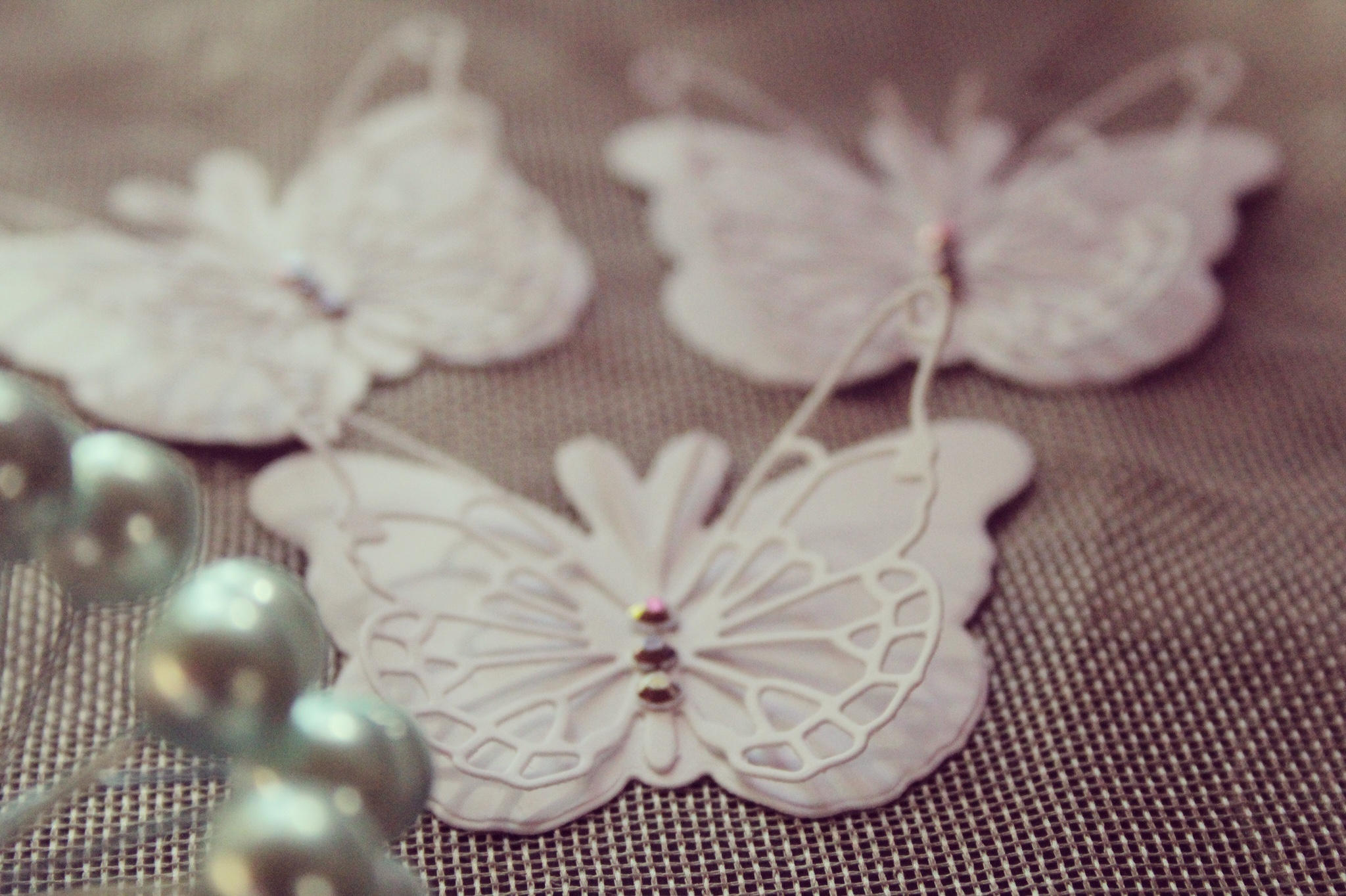 WHITE 12 Butterflies/ Paper Butterflies/ Butterflies DIE | Etsy