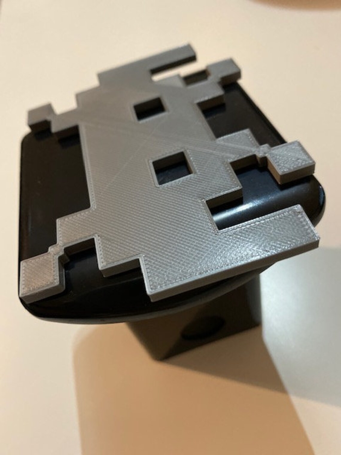 Space Invaders in 8 Bit in 3d Black With Grey 2 Inch Trailer - Etsy