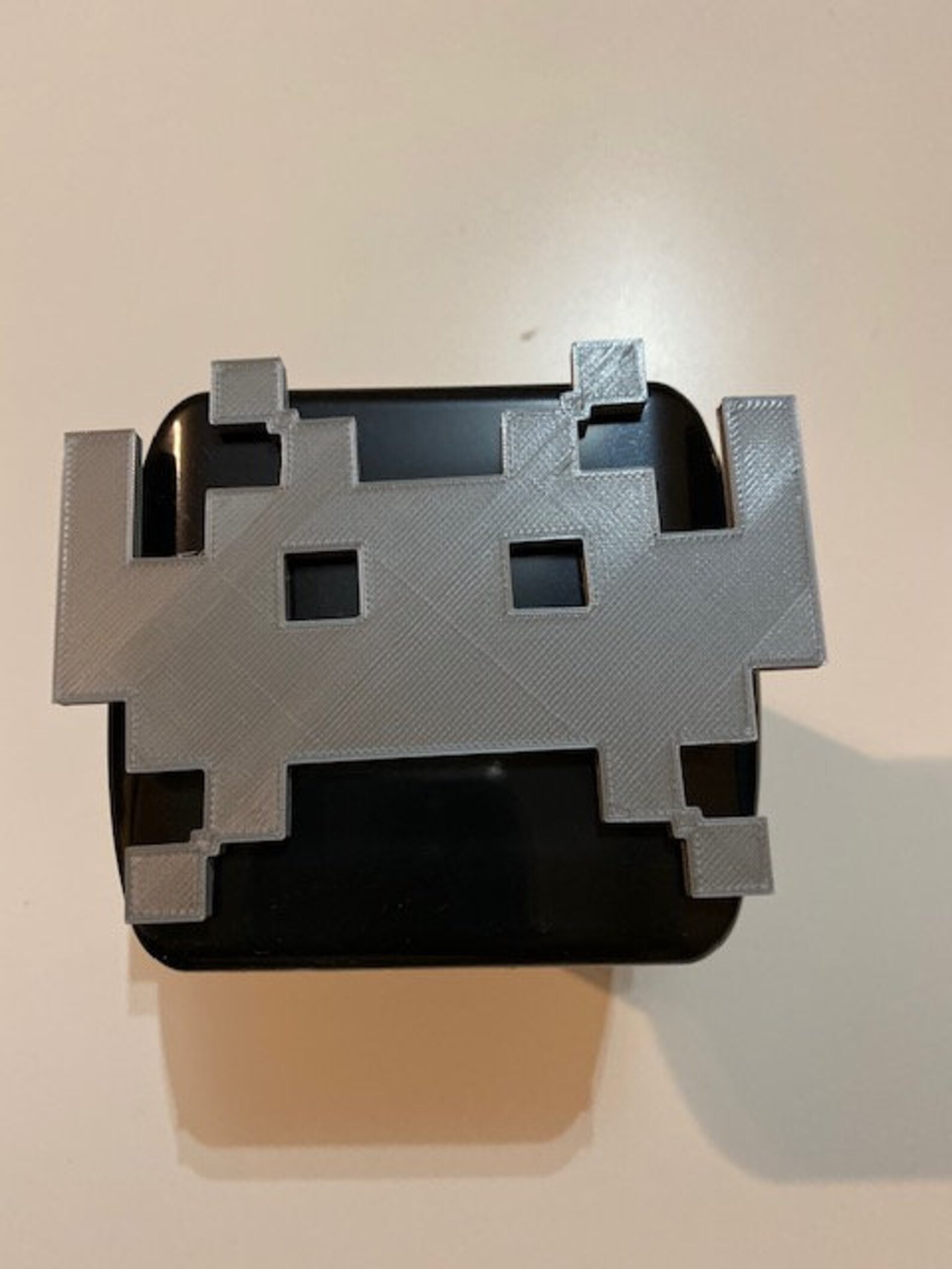 Space Invaders in 8 Bit in 3d Black With Grey 2 Inch Trailer - Etsy