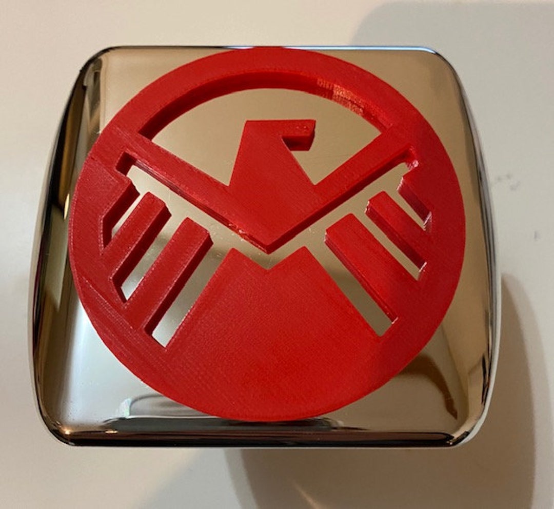 Shield Secret Agent Style in 3d - Chrome With RED 2 Inch Trailer Hitch ...