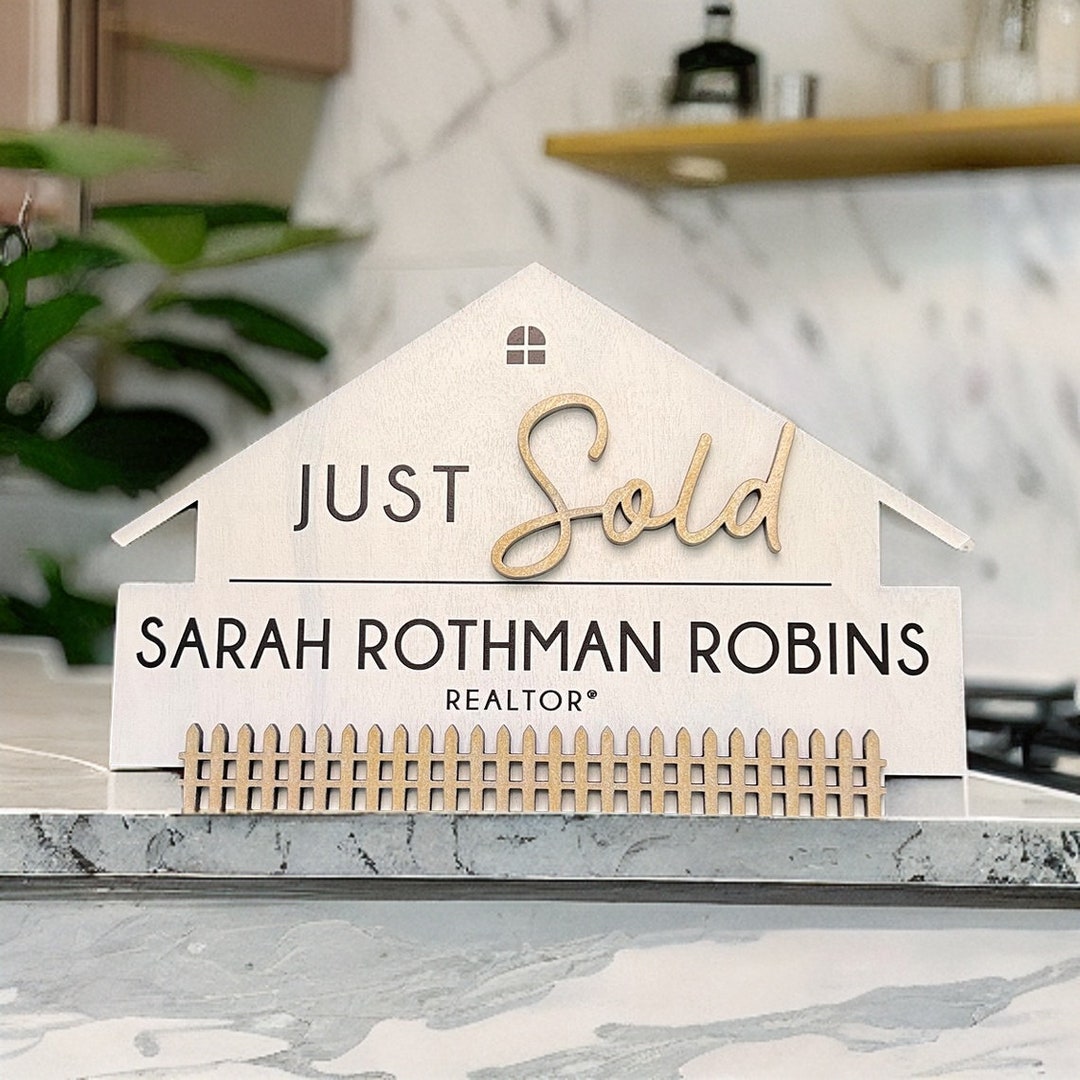 Real Estate House Closing Sign With Fence, Just Closed Real Estate Sign ...