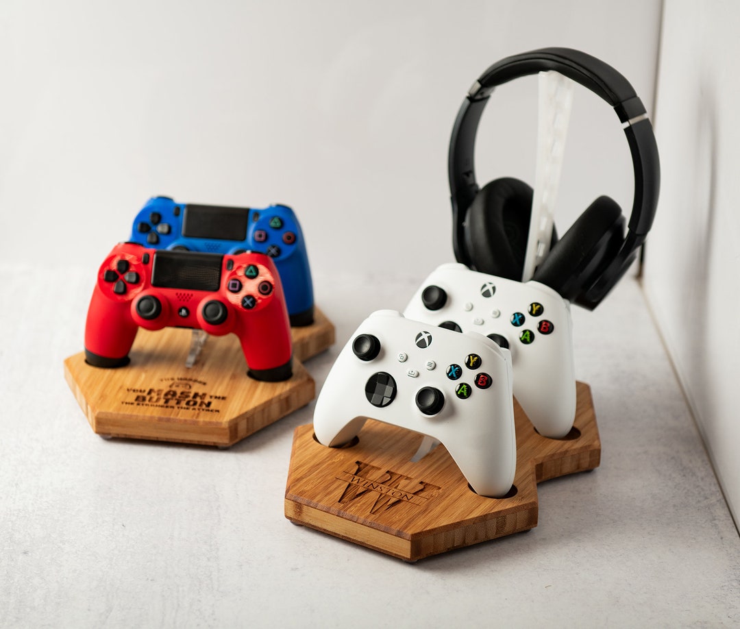 Personalized Wood Stand and Charging Station Gaming Controllers - Gift ...