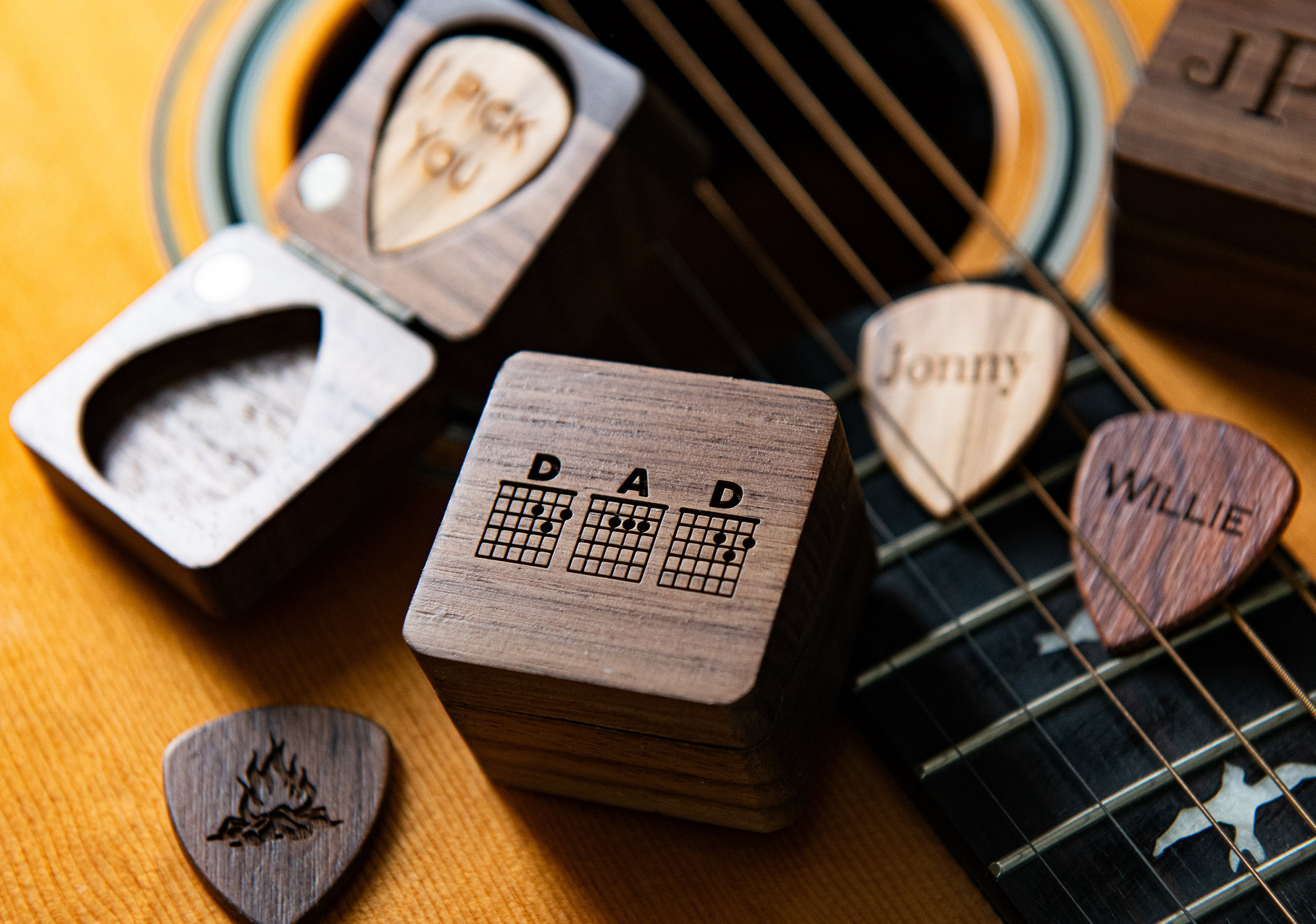 Personalized Guitar Picks With Case - Etsy