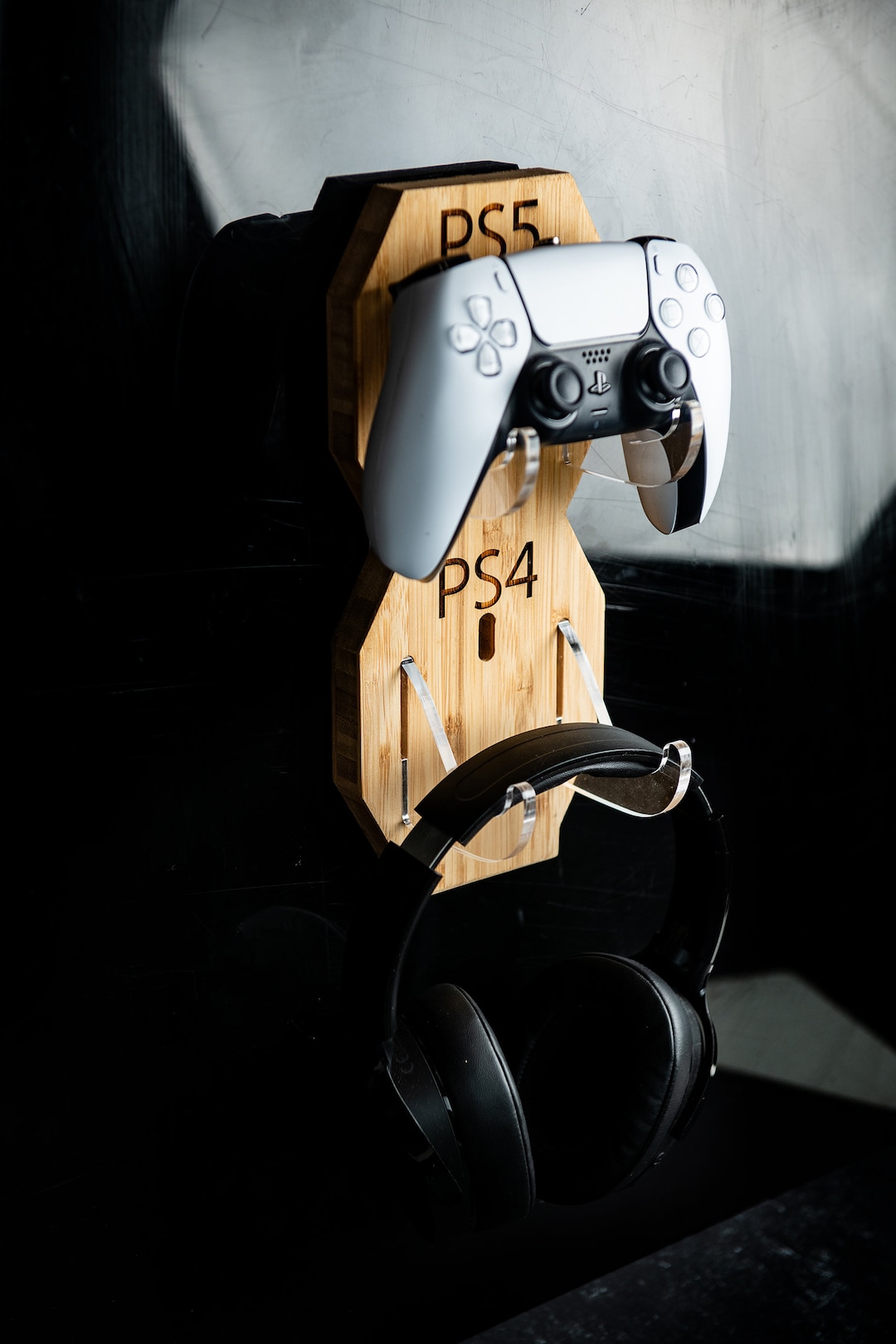 Personalized Controller Home Base Wall Mount for Gaming by Left Coast ...