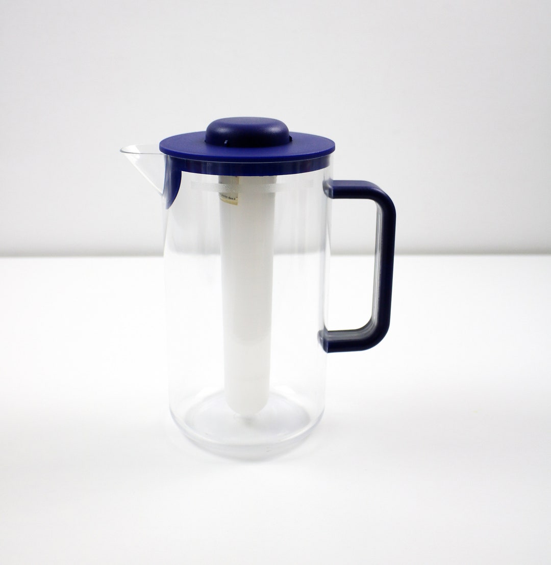 C Jorgensen for Bodum Cooling Juice Jug With Ice Insert - Blue and ...