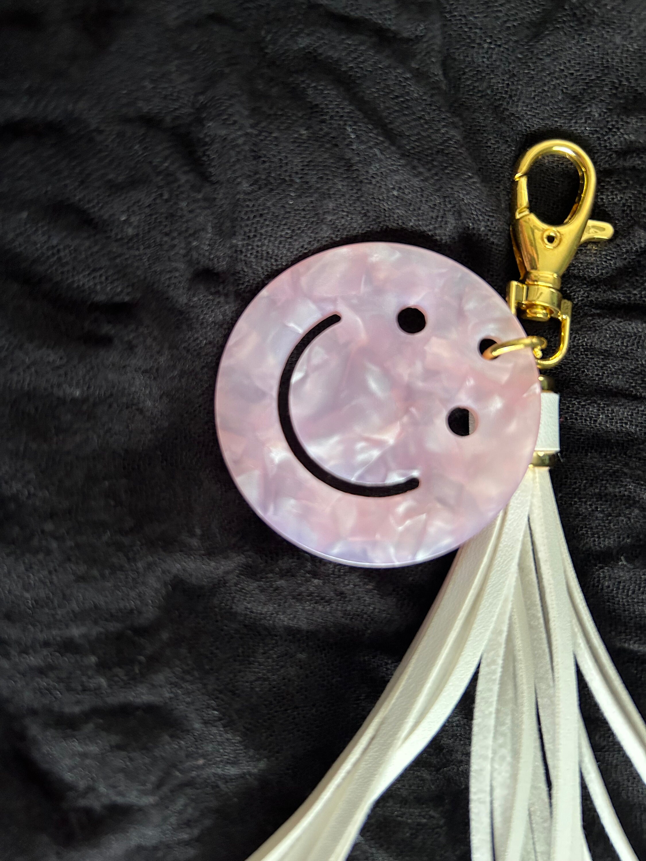 Smiley Face Keychain / Brighten Your Day Gift - Etsy