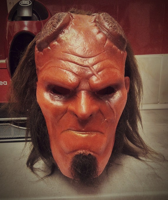 Hellboy 2019 Replica Mask. - Etsy