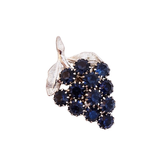 Sapphire Crystal Grape Bunch Brooch, 1960s - Gem