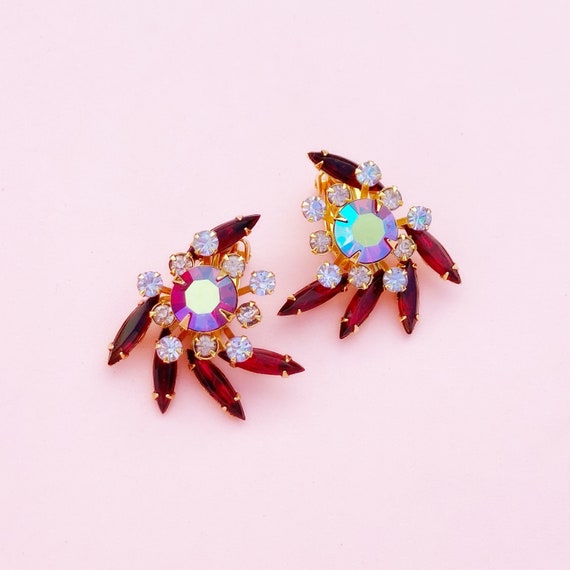 Vintage Aurora Borealis & Ruby Red Rhinestone Stateme… - Gem
