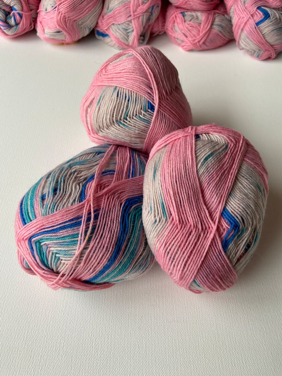 Scrappy Socks Yarn - Self Striping Sock Yarn - Wool Blend Sock Yarn ...