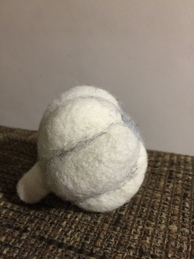 Felted Vegetable Garlic Felting Play Food Waldorf Wool - Etsy