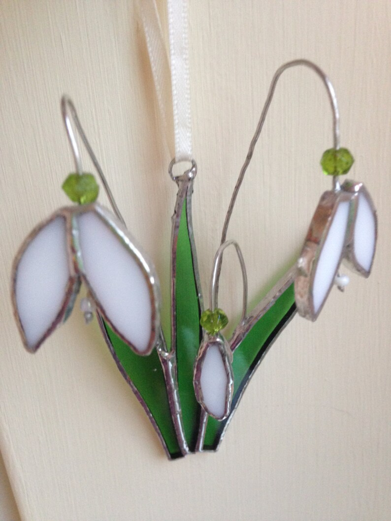 Stained glass snowdrop flower hanging suncatcher decoration | Etsy