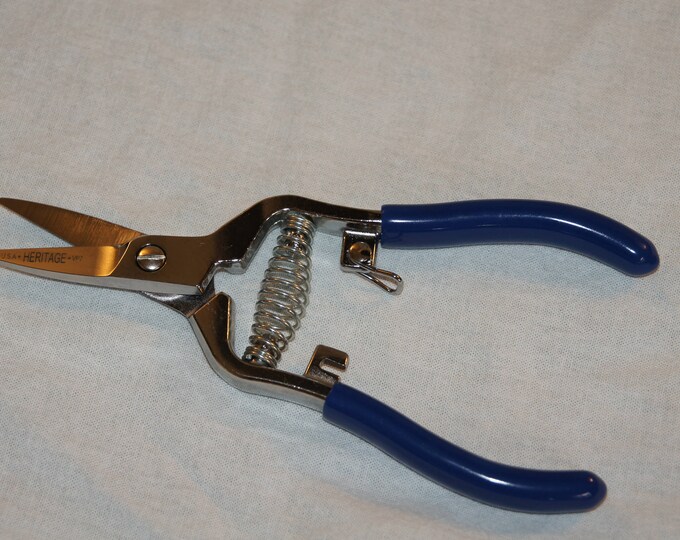 Heritage Spring Loaded Rag Quilting Snips - Etsy