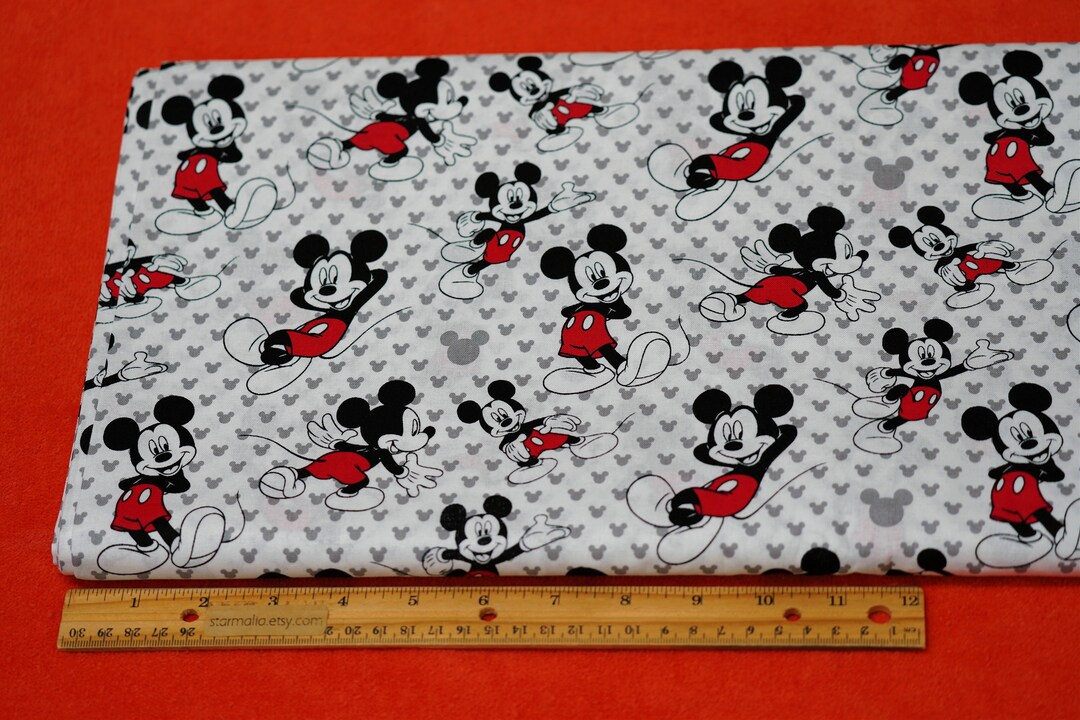 1/2 Yard Disney Totally Mickey Toss Licensed Character Fabric - Etsy