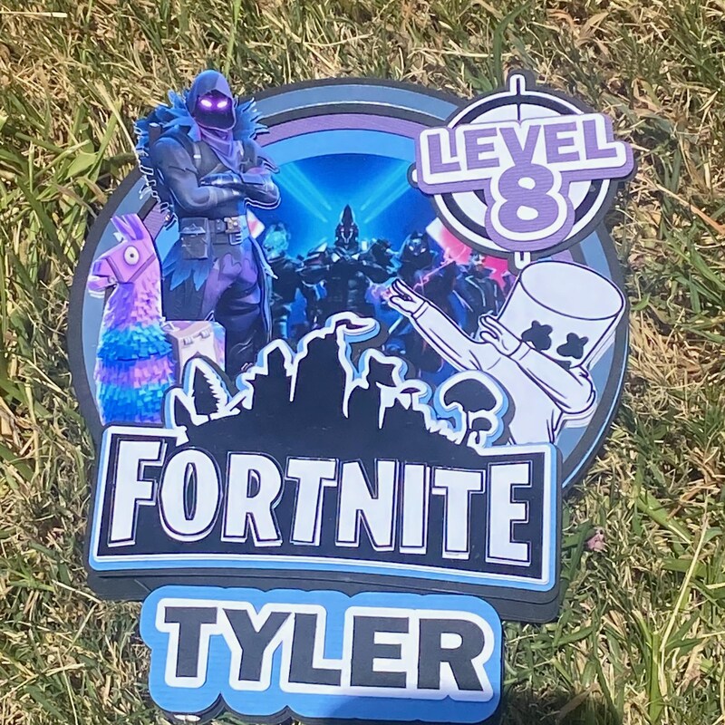 Fortnight Cake Topper - Etsy
