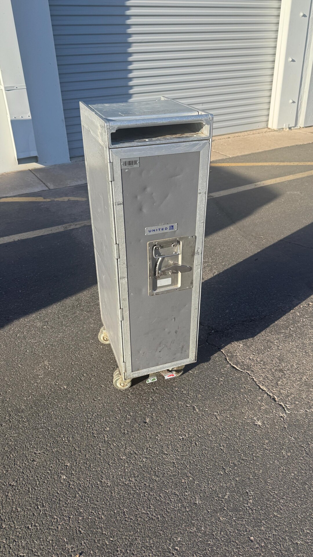 United Airlines Half Sized Atlas Standard Drink Galley Cart - Etsy