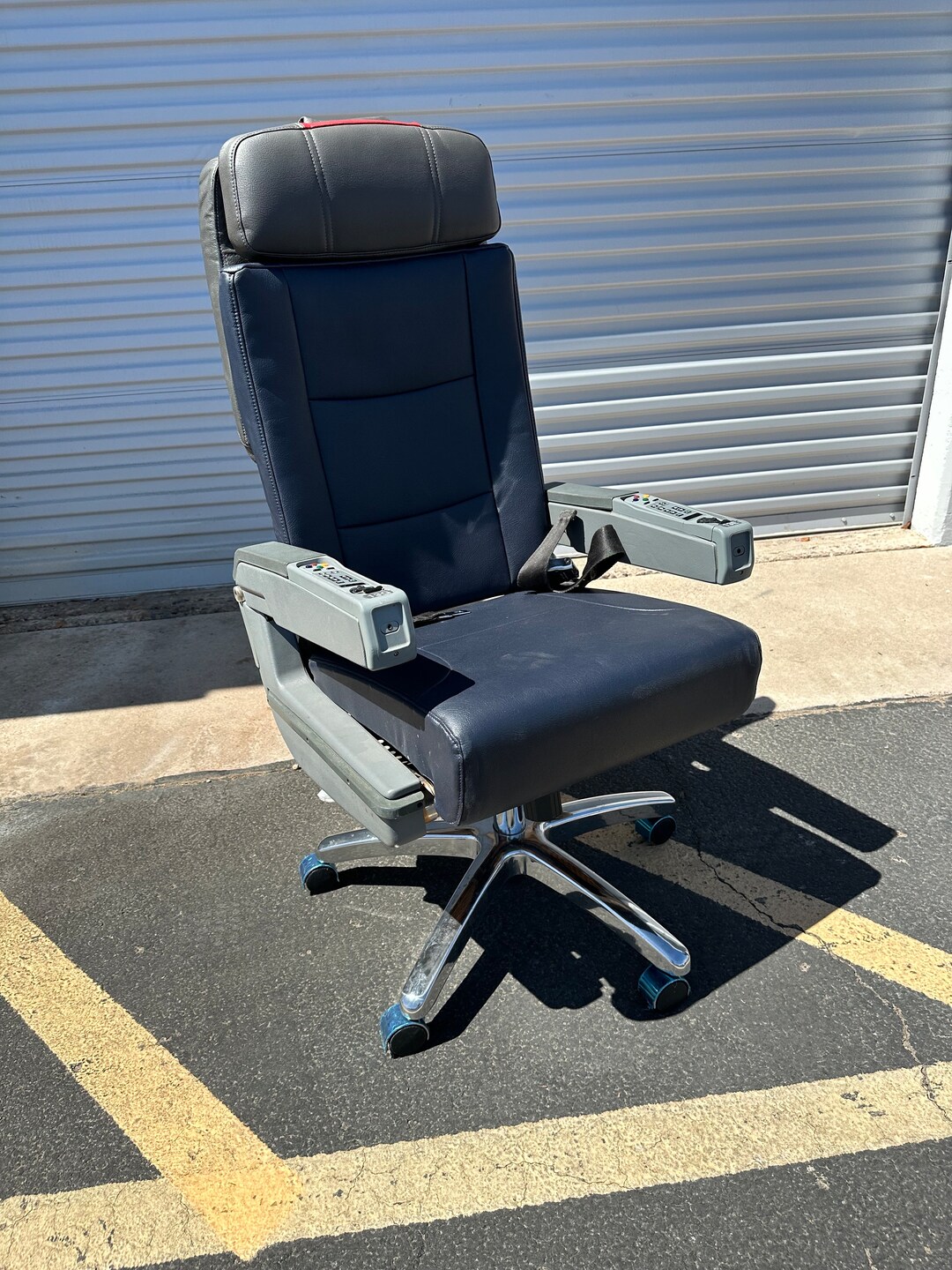Retired Vintage B767 American Airlines Coach Seat Converted to Office ...