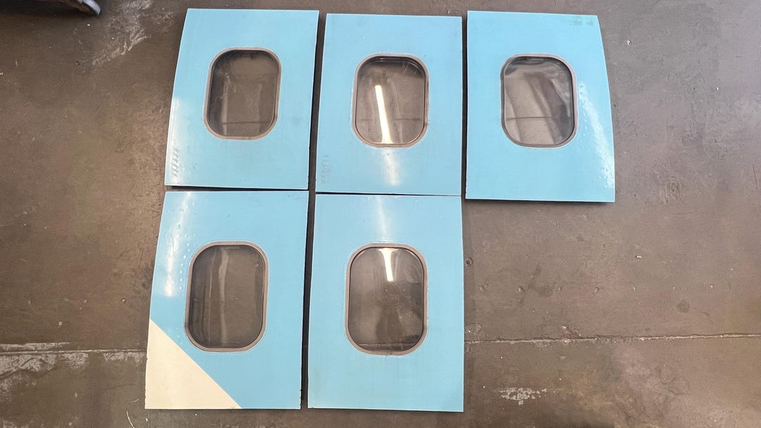 B767-300 Airdo JA-01HD Fuselage Window Listing 4 - Etsy