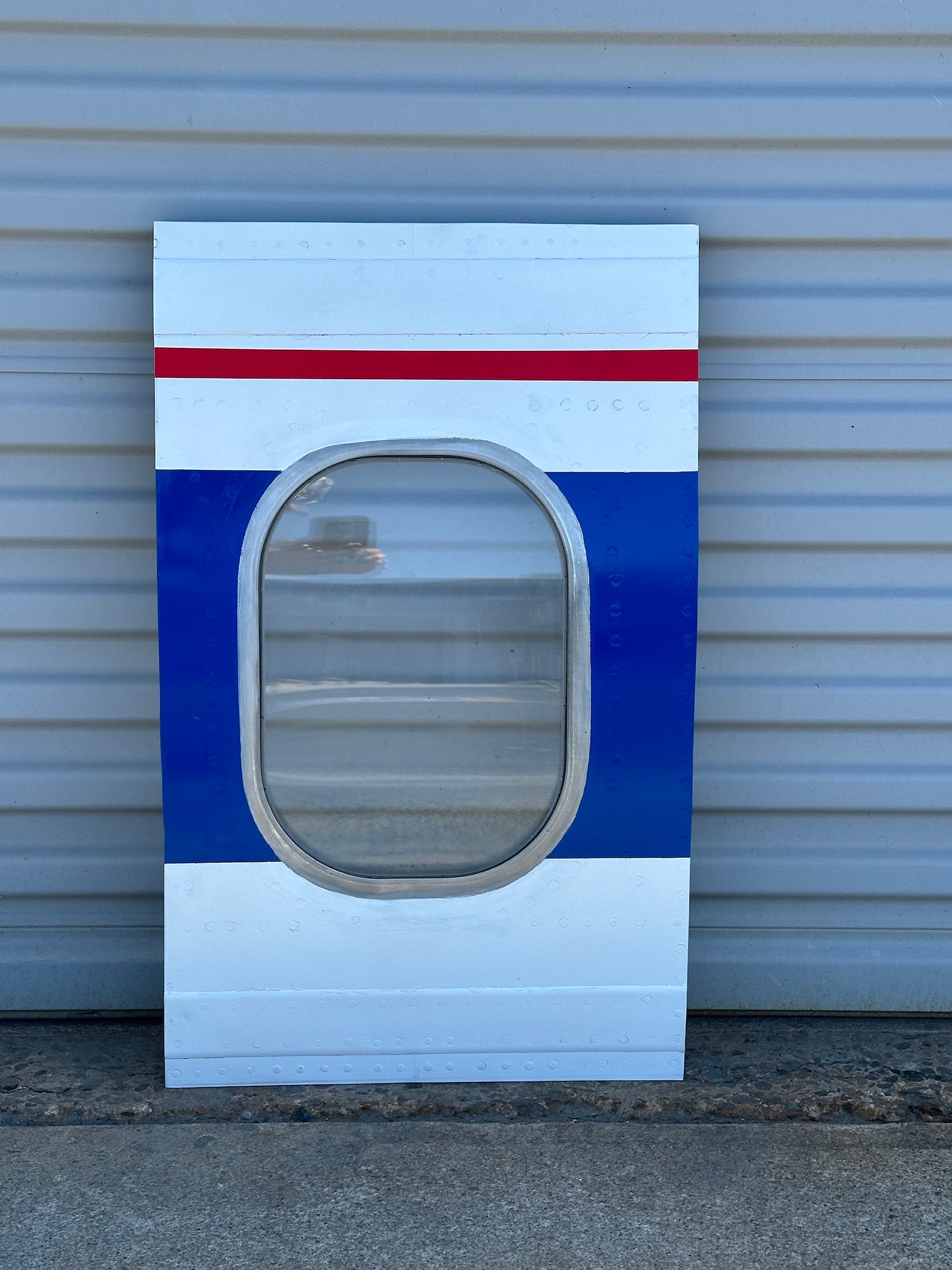 Retired Delta Airlines MD88 Fuselage Window Vintage Delta Paint Replica ...