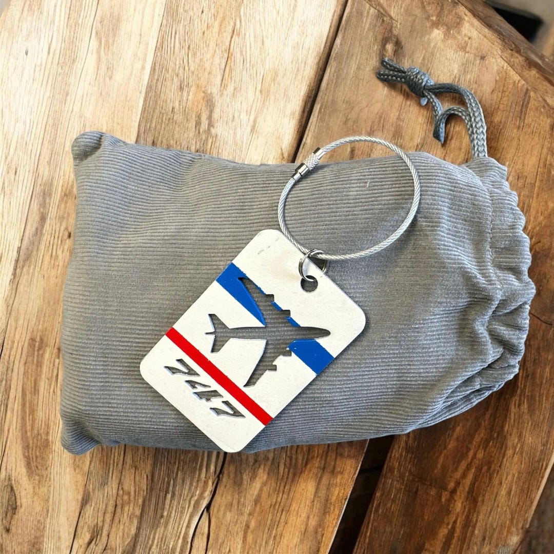 United Airlines Flight Amenity Kit – Original Contents & Custom Painted ...