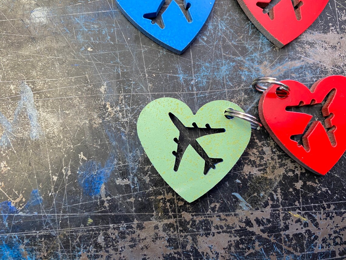 Boeing 747 Fuselage Keychain - Etsy