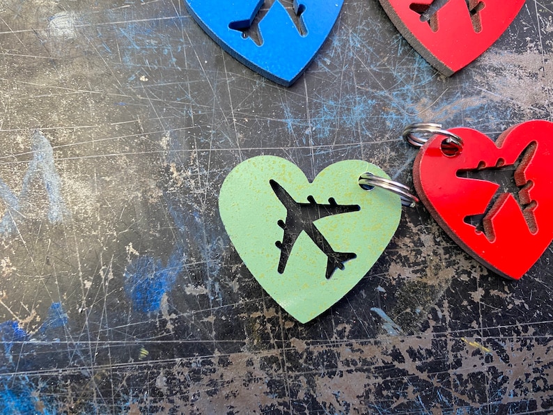 Boeing 747 Fuselage Keychain - Etsy