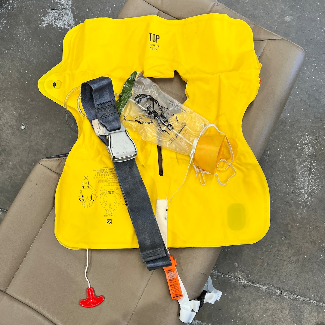 Airline Flight Attendant Demo Kit - Etsy