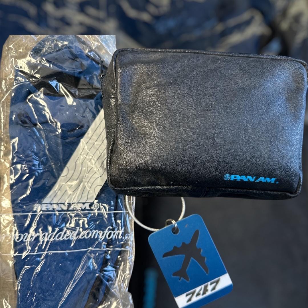 Vintage Pan Am Amenity Kit With B747 Aircraft Skin Luggage Tag. - Etsy
