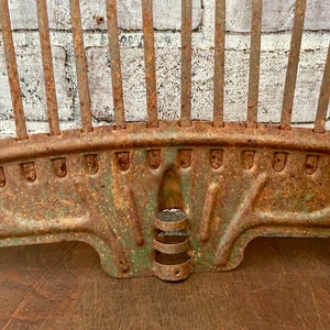 Green Metal Leaf Rake Square Head Vintage Rusty & Crusty Tool ...