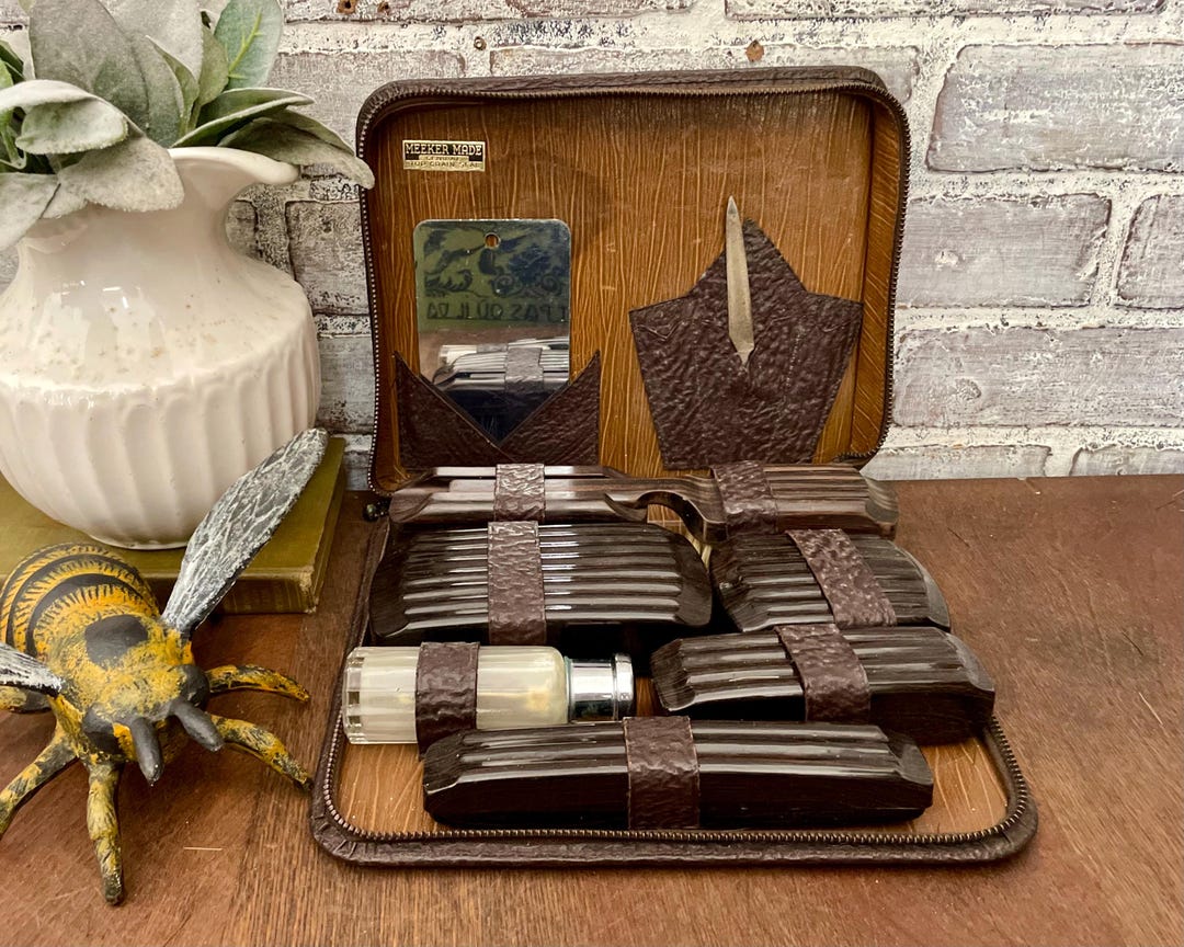 Men’s Toiletries Kit! Meeker Made! Leather Case! Grooming Kit! Men’s ...