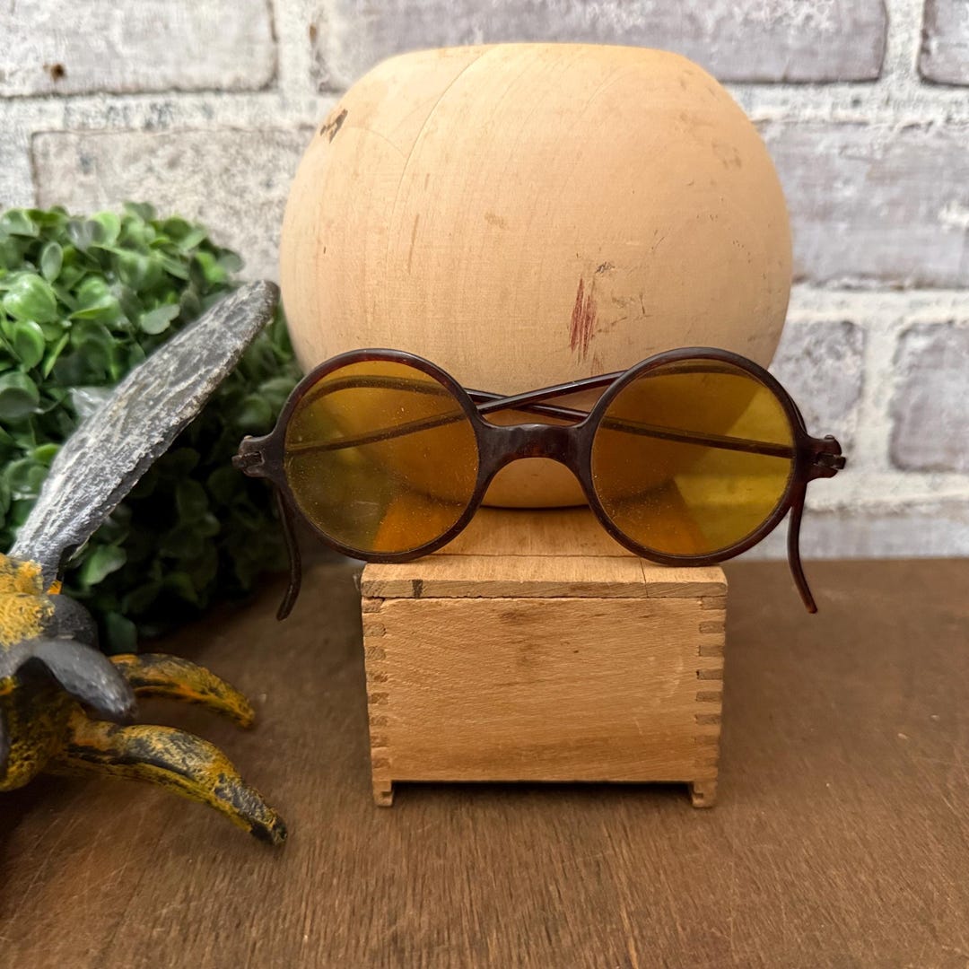 Antique Wire Rim Glasses | 19th Century Round Yellow Tinted Spectacles ...