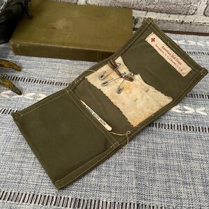 WWII American Red Cross Sewing Kit Army Green Folding Cloth Kit ...
