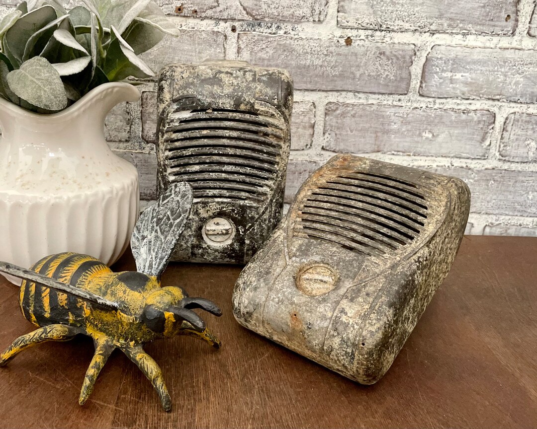 Simplex Drive in Movie Speakers Pair Rusty Metal Speaker Set - Etsy
