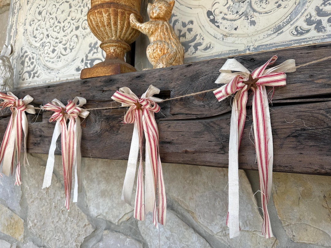 Christmas Shabby Rustic Farmhouse Red Striped Garland Christmas ...